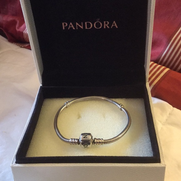 Pandora | Jewelry | Pandora Clasp Bracelet | Poshmark